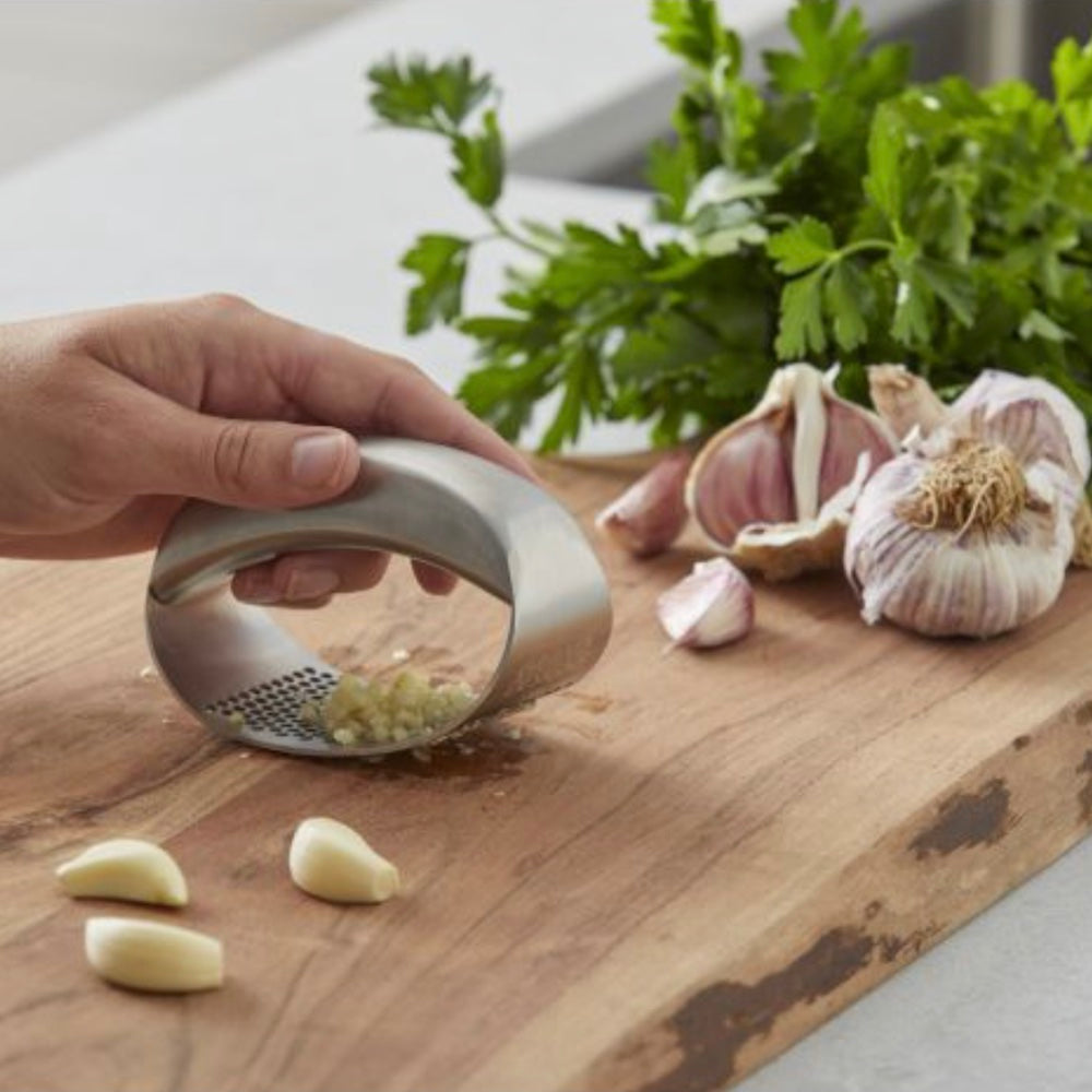 Grand Designs Garlic Crush – The Kitchen Bench Cooma